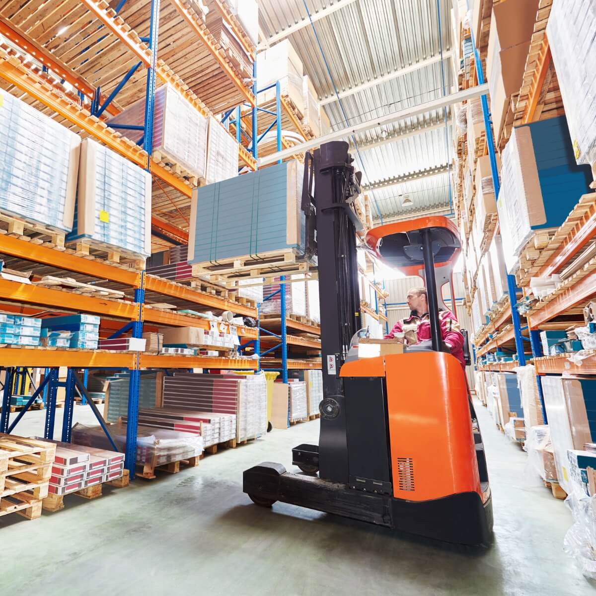 High-Reach Forklift License | Expert High-Reach Forklift Training ...